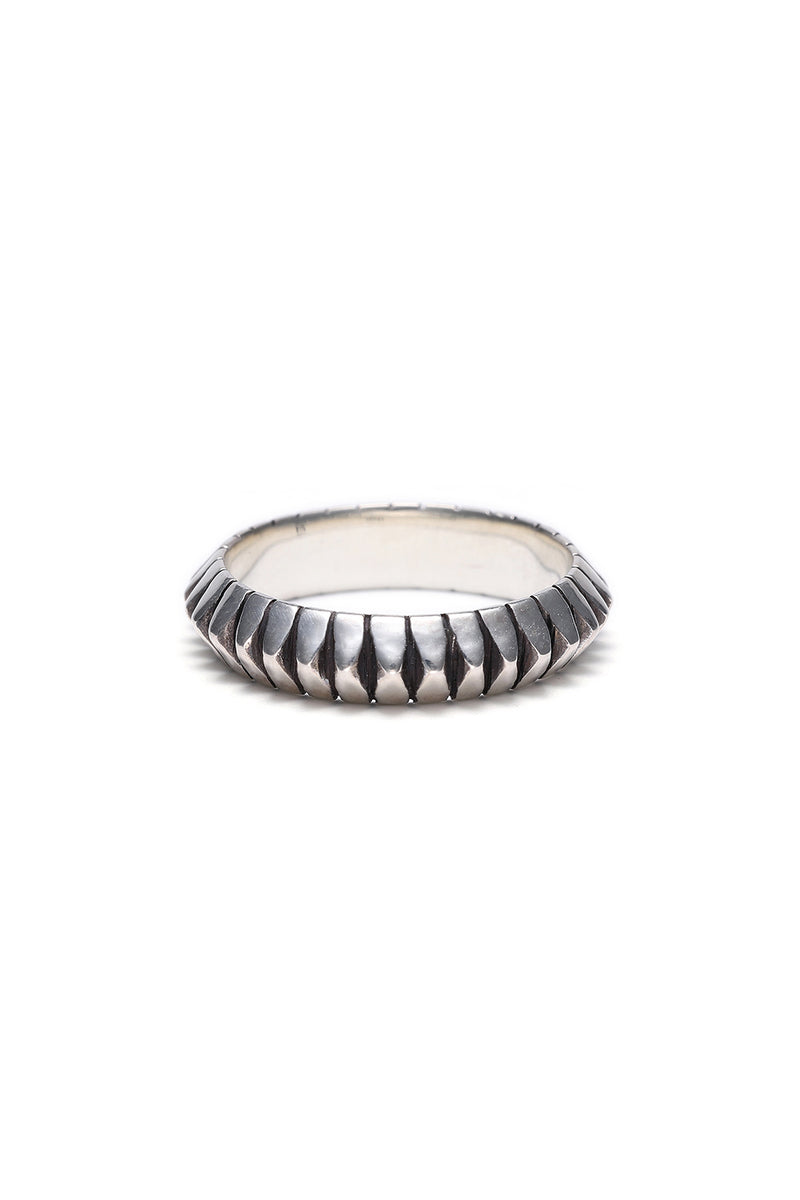 BS0003 Jagged Native Ring – ATTRACTIONS